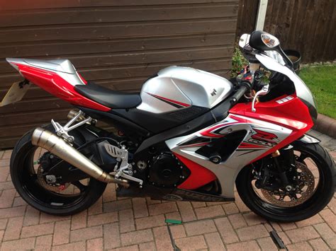 2007 SUZUKI GSXR 1000 K7 ISLE OF MAN RED