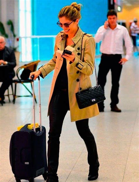 Looks para usar no avião Vem ver essas dicas Dicas de Viagens