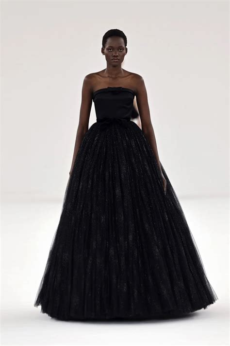 Viktor Rolf Couture Spring Summer Paris Nowfashion
