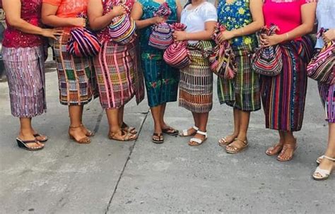 El Traje Típico de Retalhuleu Un Símbolo de Identidad y Tradición