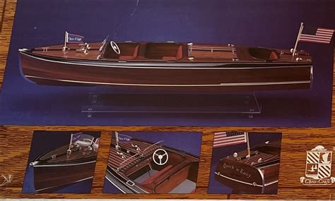 Boot DUMAS Chris Craft Triple Cockpit Barrel Back 1241