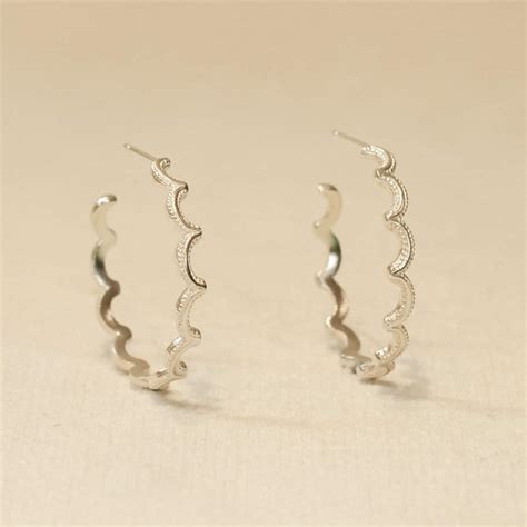 Magma Wiggle Silver Hoop Earrings Silverado Jewellery