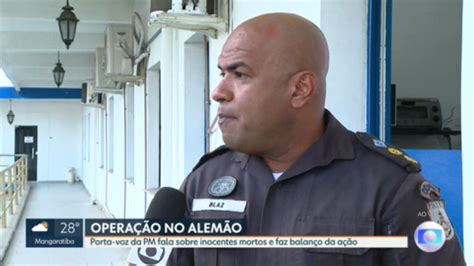 Vídeo Porta voz da PM fala sobre inocentes mortos no Alemão e faz