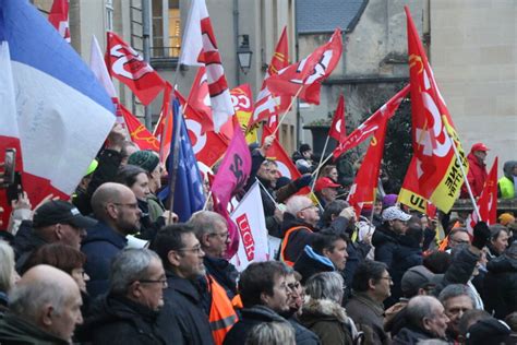 Gr Ve Du Mars Bayeux Quoi Faut Il S Attendre Dans La Capitale