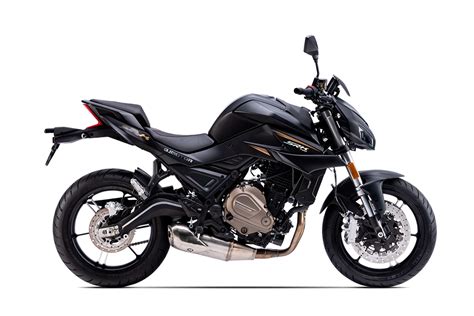 QJ Motor SRK 700 Ficha técnica y precio Moto1Pro
