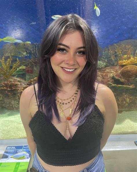 24f Do You Prefer The Punk Or Normal Style Rfirstimpression