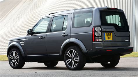 Land Rover Discovery HSE Luxury 2013 UK Wallpapers And HD Images