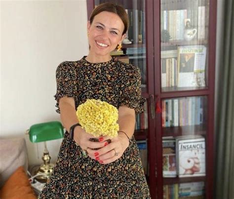 Vey Baba N N Semiha S Seda Etin Y Llar Sonra Ortaya Kt Te Son Hali