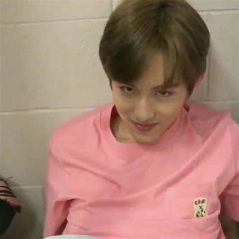 14 Memes Faces Nct Taeil Nct Winwin Nct Nct Taeil