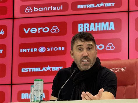 Coudet reprova vaias da torcida do Inter esse clima não será