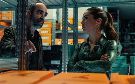Hasta El Cielo La Serie Netflix Anuncia La Fecha De Estreno De La