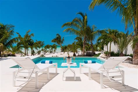5 Turks Caicos Honeymoon Villas For The Lifetime Celebration Isle Blue