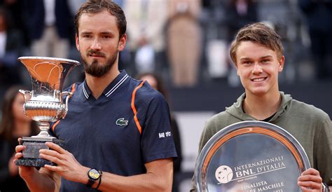 Masters In Rom Daniil Medvedev Gewinnt Finale Gegen Holger Rune