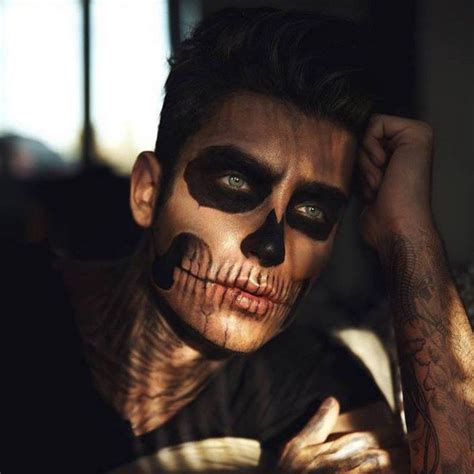 maquillage halloween homme idées originales tête de mort Maquillage