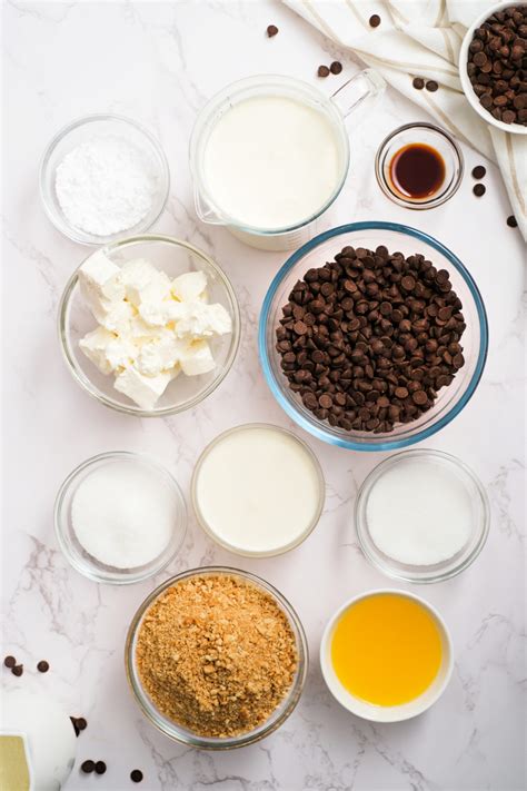 No Bake Chocolate Mousse Pie Reluctant Entertainer
