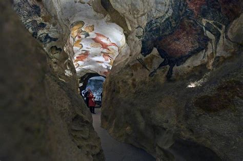Grotte de Lascaux Une visite à la bougie pour retourner aux origines