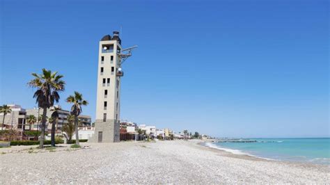 Las Mejores Playas De Nules Castell N Y Una Peque A Laguna