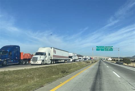Accidente Arco Norte choque causa caos en la México Querétaro