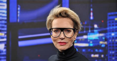 Paulina Smaszcz Kusi Na Instagramie W Czerwonej Sukni Co Za Efekt