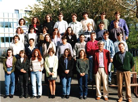 Photo de classe Terminale D 1993 1994 de 1993 Lycée La Croix Rouge
