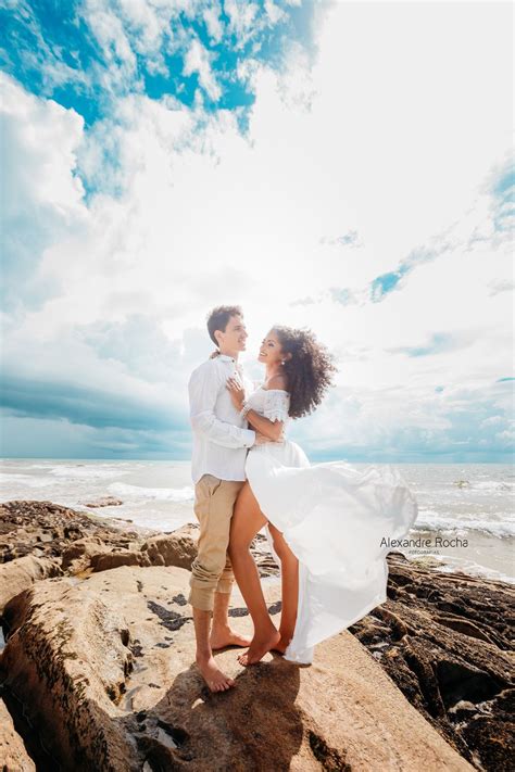 Ensaio de casal na praia Amanda e Vinícius Nadalin Fotografia