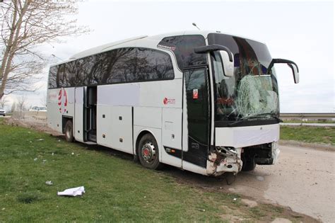 Yolcu Otob S Kaza Yapt Ok Say Da Yaral Anl Urfa Asayi Haberleri