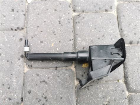Spryskiwacz lampy reflektora AVENSIS t27 1H2 Stężyca Kup teraz na