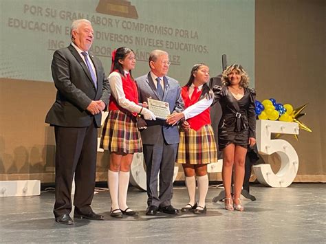 Celebran El Aniversario De La Escuela De Bachilleres Prof Ladislao