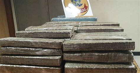 G1 PF apreende 150 kg de maconha em carro destino a Ceilândia no