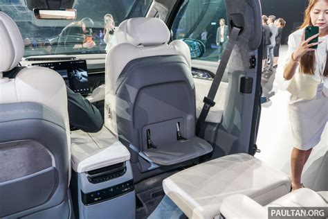 2024 Zeekr 009 7 Seater LHD Int 10 Paul Tan S Automotive News