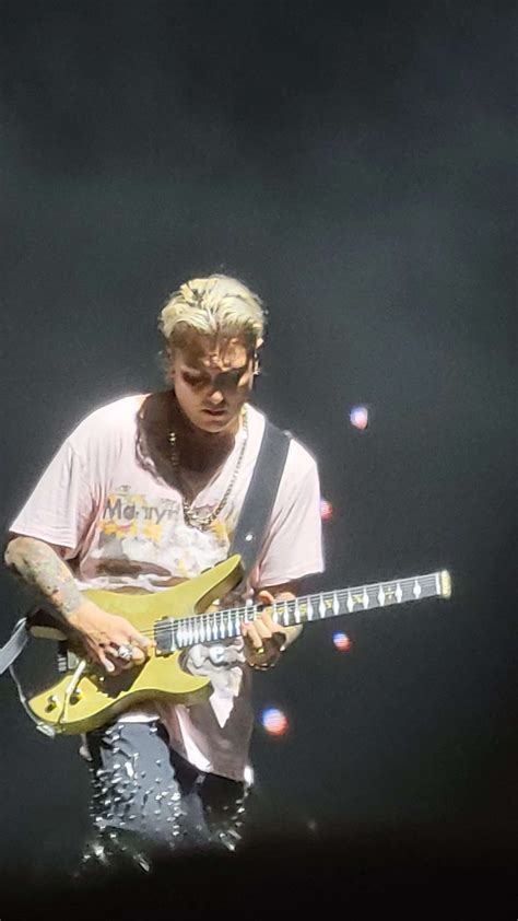 Avenged Sevenfold Legendado On Twitter O Homem Mais Lindo Do Mundo