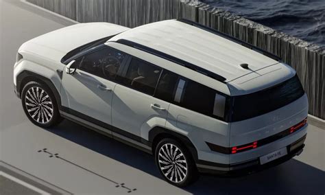 Hyundai Opts For Boxy Aesthetic On 2024 Santa Fe Network News