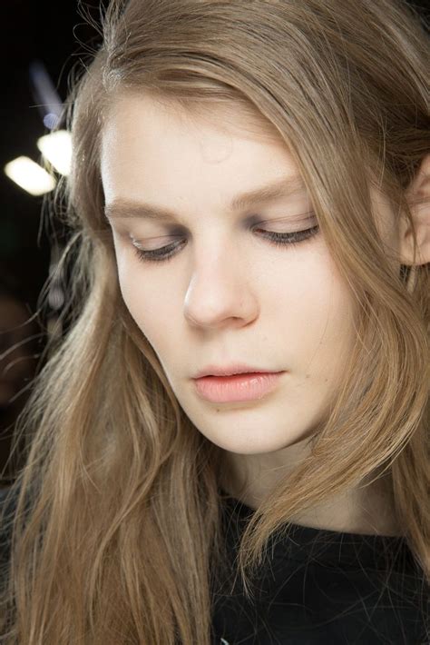 Dries Van Noten Fall 2015 Ready To Wear Look 11 Of 95 Dark Blonde Blonde Hair Check People