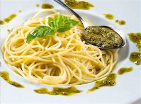 Receita De Espaguete Ao Molho Pesto Azeite Comida E Receitas
