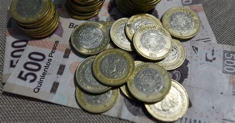 Prevé Banxico más inflación y menos crecimiento de la economía para