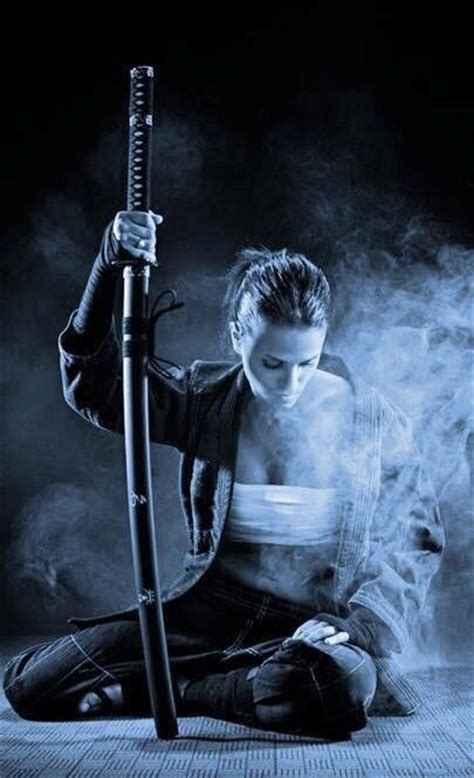 Attactive People With Swords And Other Edged Weapons Page 12 Xnxx Adult Forum
