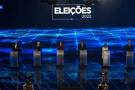 Veja o que é FATO ou FAKE nas falas dos presidenciáveis no debate da Band