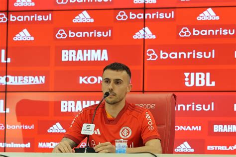 Em apresentação oficial Gustavo Campanharo falou sobre característica