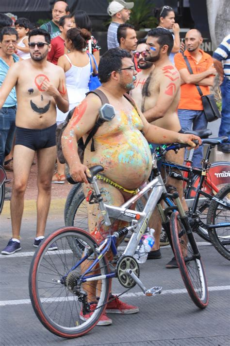 MoranQuiroz World Naked Bike Ride Guadalajara 2017