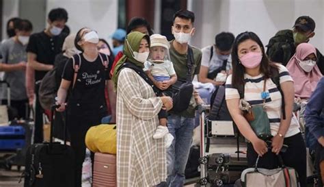 Tak Perlu Tes PCR Atau Antigen Inilah Syarat Terbaru Naik Pesawat Saat