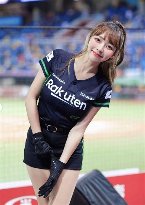 ボードSexyTaiwan Lin Xiangのピン