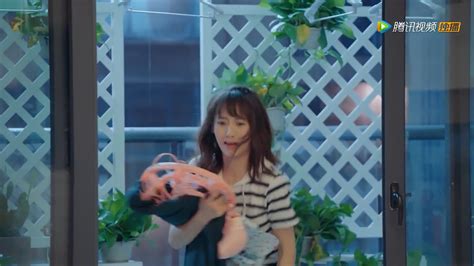 校草意外和灰姑娘同居撞见她洗澡太羞人了致我们暖暖的小时光 Put Your Head on My Shoulder YouTube