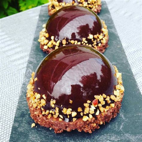 Recette des Dômes de Mousse au Chocolat Praliné Saveurs de Sandrine