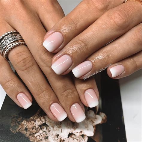 Épinglé sur Jolis ongles