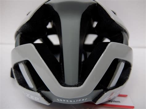 LAZER大人気軽量ヘルメットGENESISに新色追加Y sRoad PORTAL