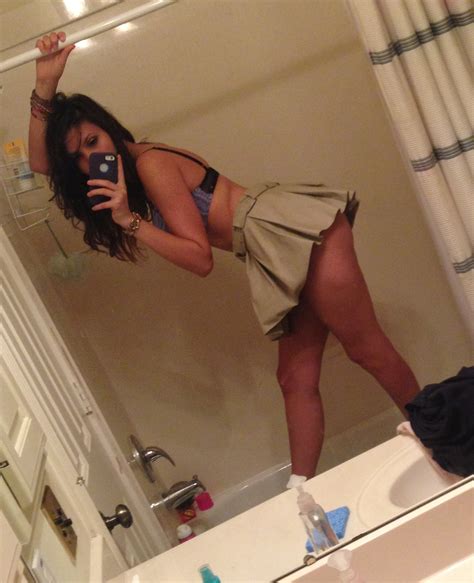 Khaki Skirt In The Shower Sniz Porn