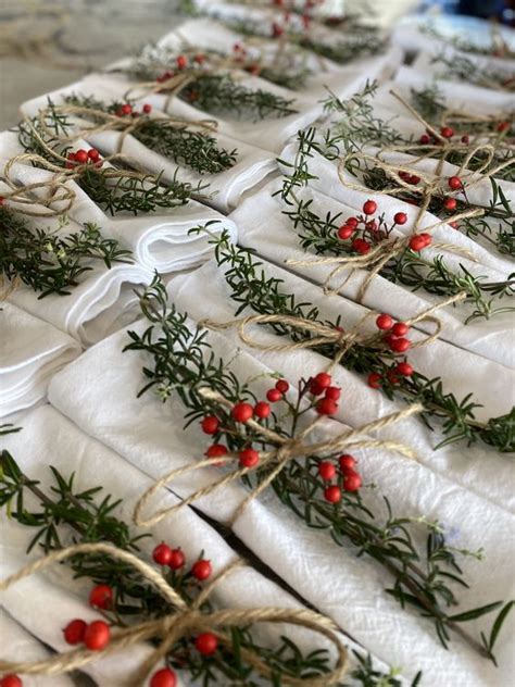 Gorgeous Fall And Christmas Decor Ideas Hike N Dip Table