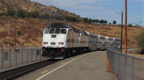 Metrolink Commuter Trains At Via Princessa Station YouTube