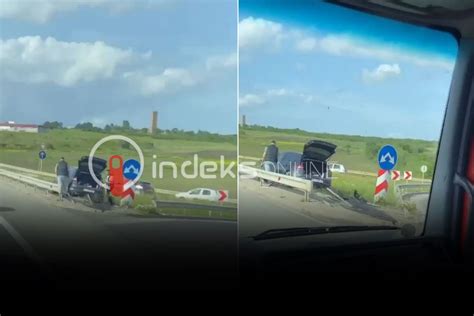 Aksident në rrugën Prishtinë Podujevë Golf 7 përfundon jashtë