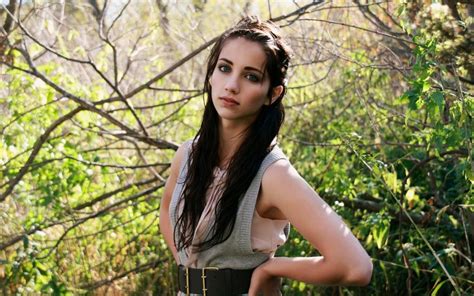 Emily Rudd Brunette Model Blue Eyes Women Face HD Wallpaper